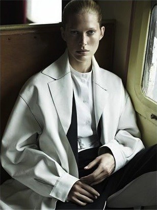 MANAGEMENT+ARTISTS - News - Jonathan Kaye Styles the cover story of The ...