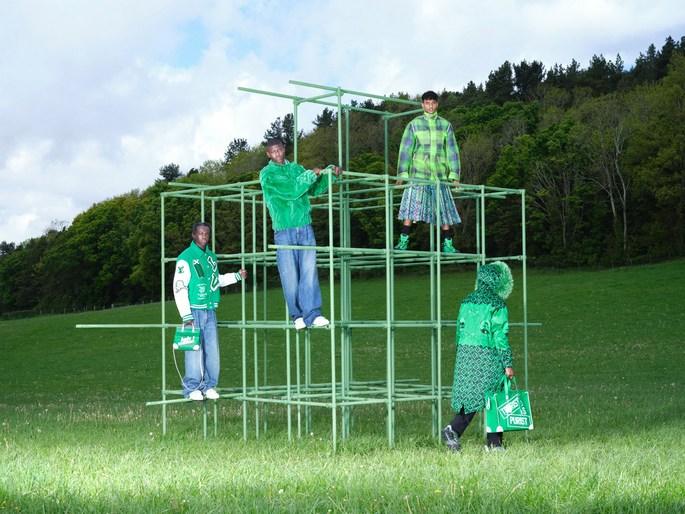 MANAGEMENT+ARTISTS - SET + SPATIAL DESIGN - THOMAS PETHERICK