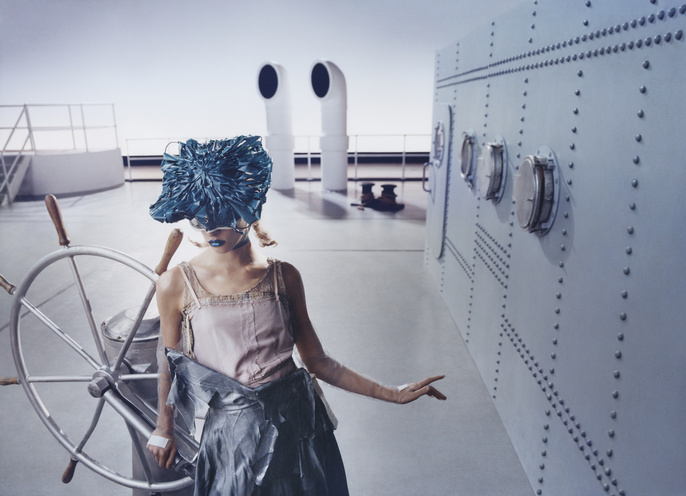 MANAGEMENT+ARTISTS - BEAUTY - DANIEL SALLSTROM - ADVERTISING - MAISON ...